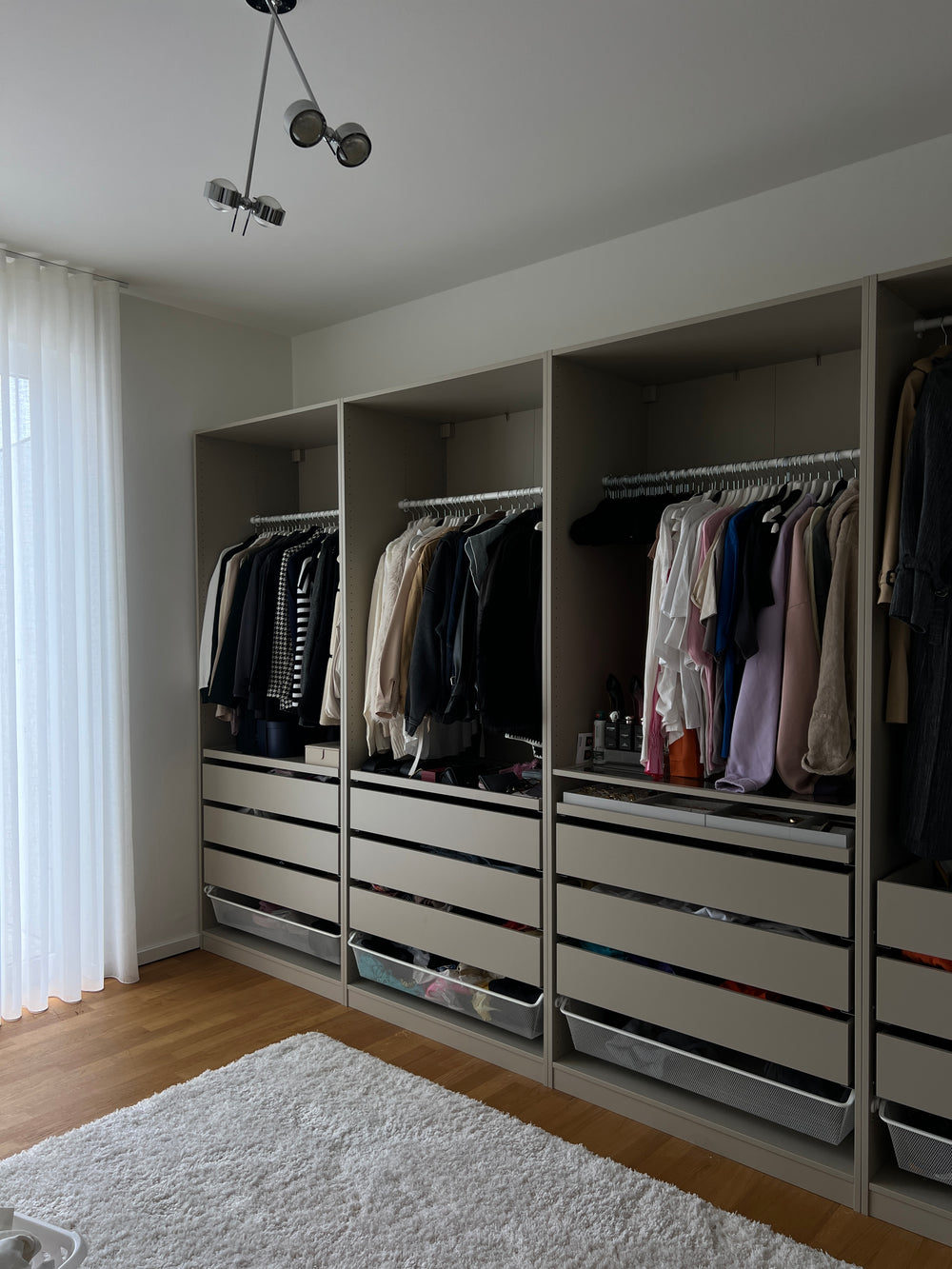 Einbauschrank nach Maß aus deinem IKEA PAX Schrank – Select Living